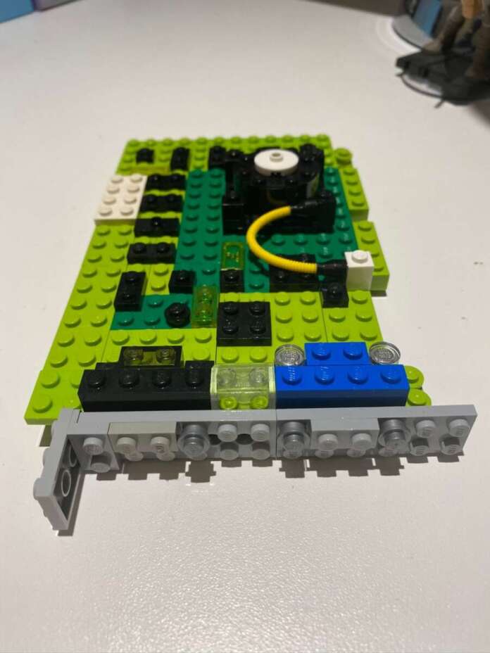Nvidia GeForce 256: Un artista realizza l'iconica GPU con i LEGO!